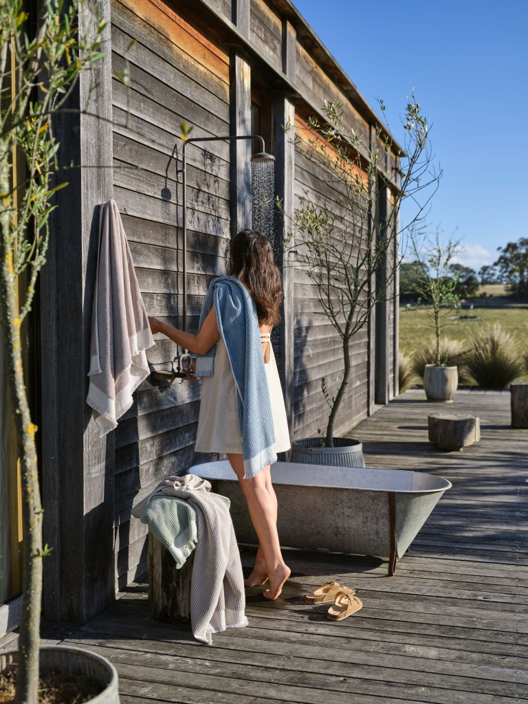 Linen House Unveils ‘Countrification’ – A Luxurious Winter Collection ...